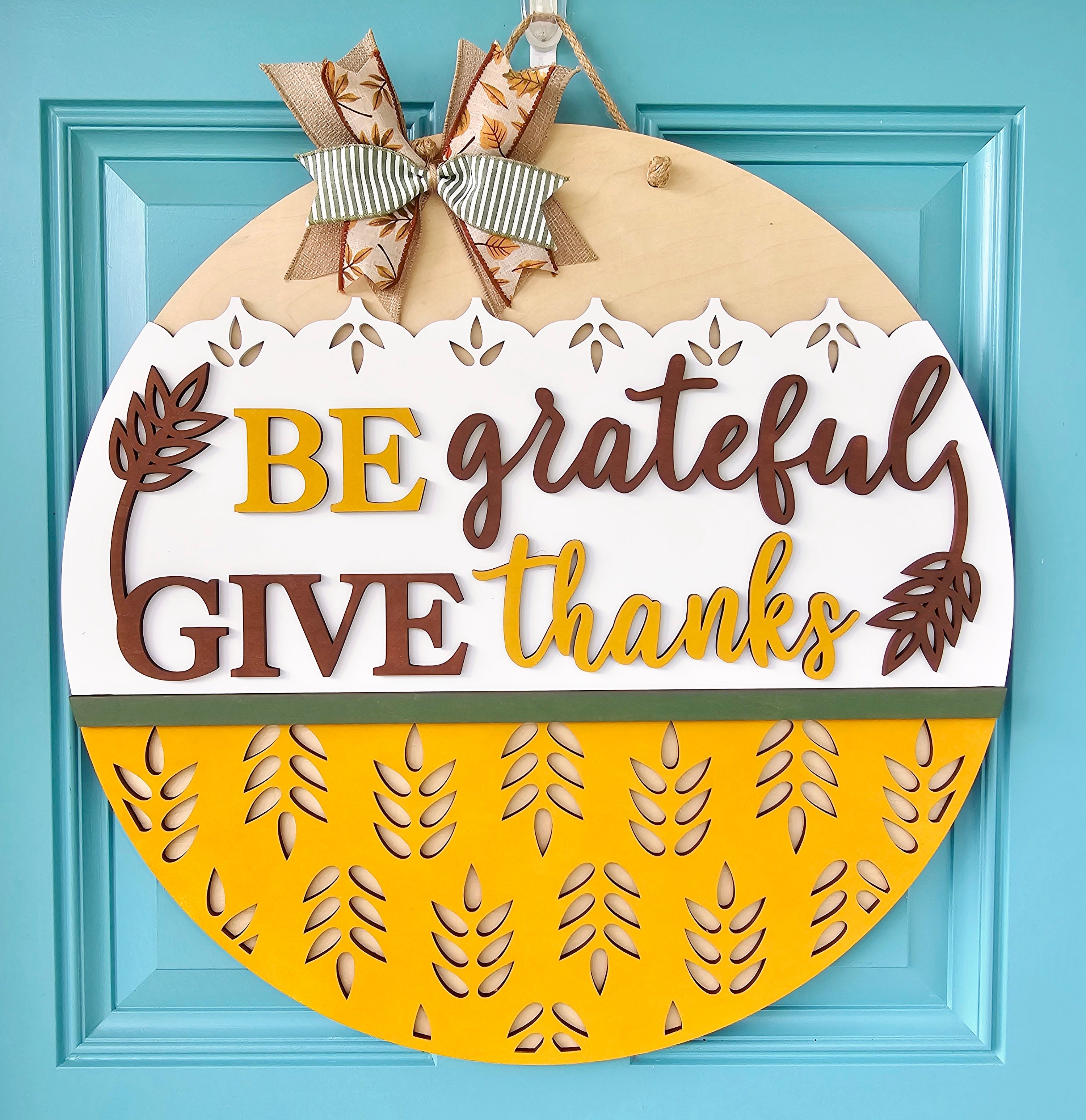 Be Grateful Give Thanks Door Hanger-wholesale – Teal Moon Creations