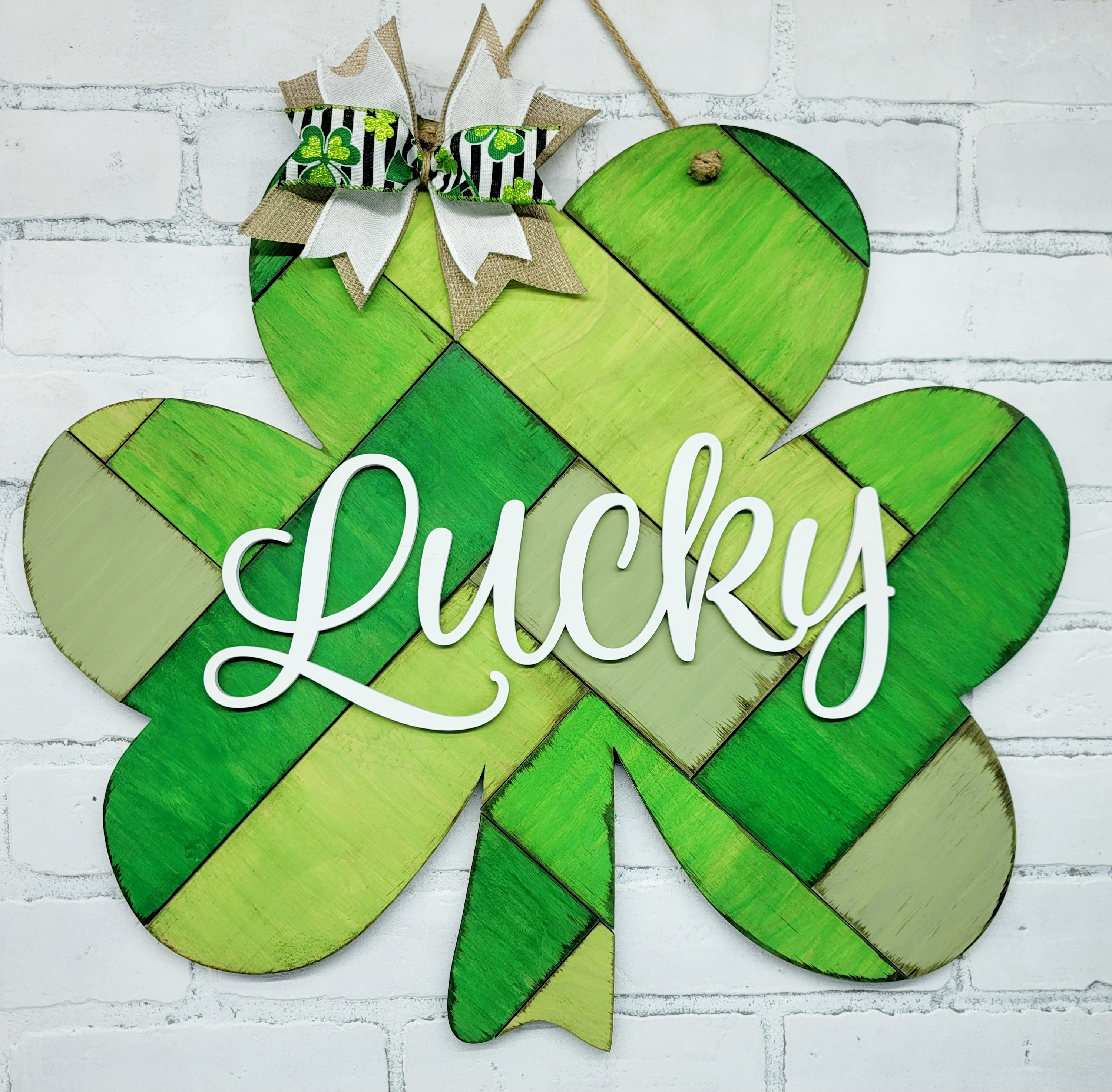 Lucky Pallet Clover Door Hanger – Teal Moon Creations